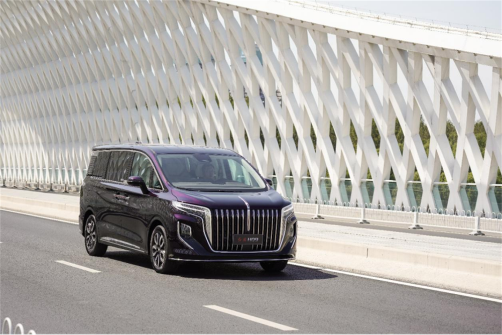 “和”邀明月敬团圆 红旗HQ9《和》视频上线_团车网