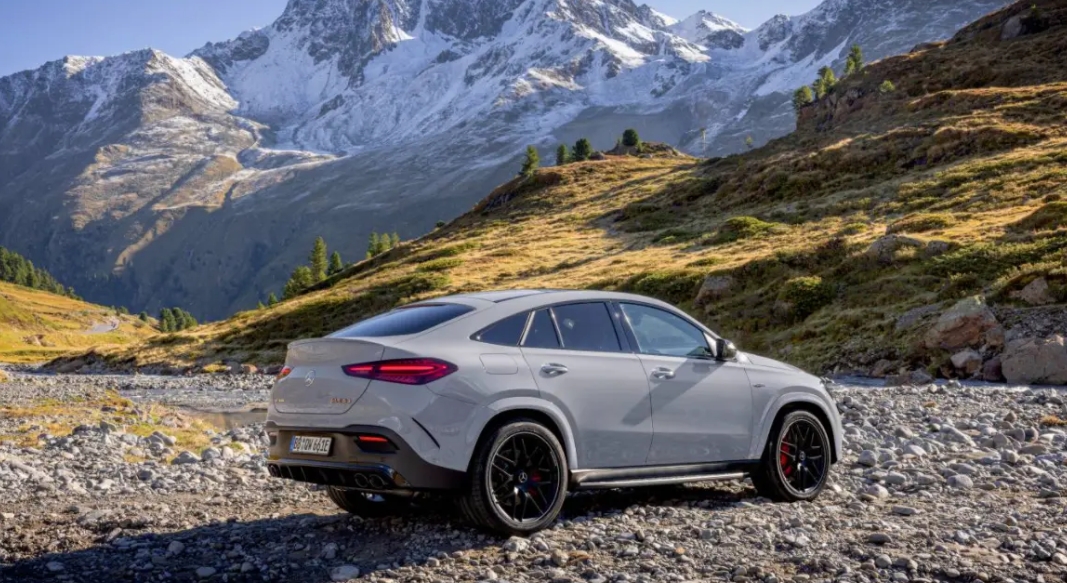 AMG GLE 53 Hybrid Coupe发布官图，3.0T插混动力，标配主动安全系统-车市号