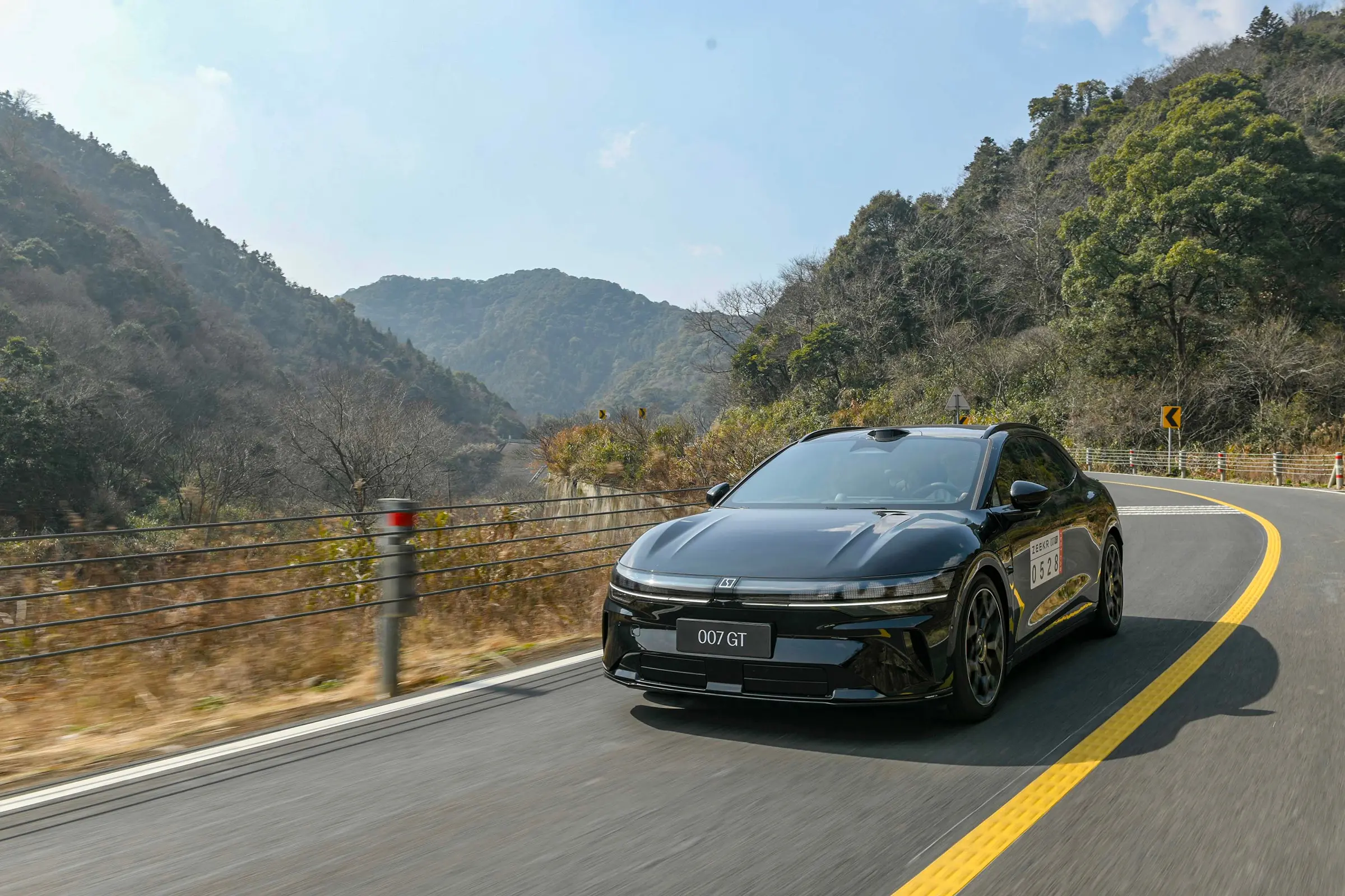 20万级新能源双雄对决：极氪007GT和小米SU7谁更值得冲？-车市号