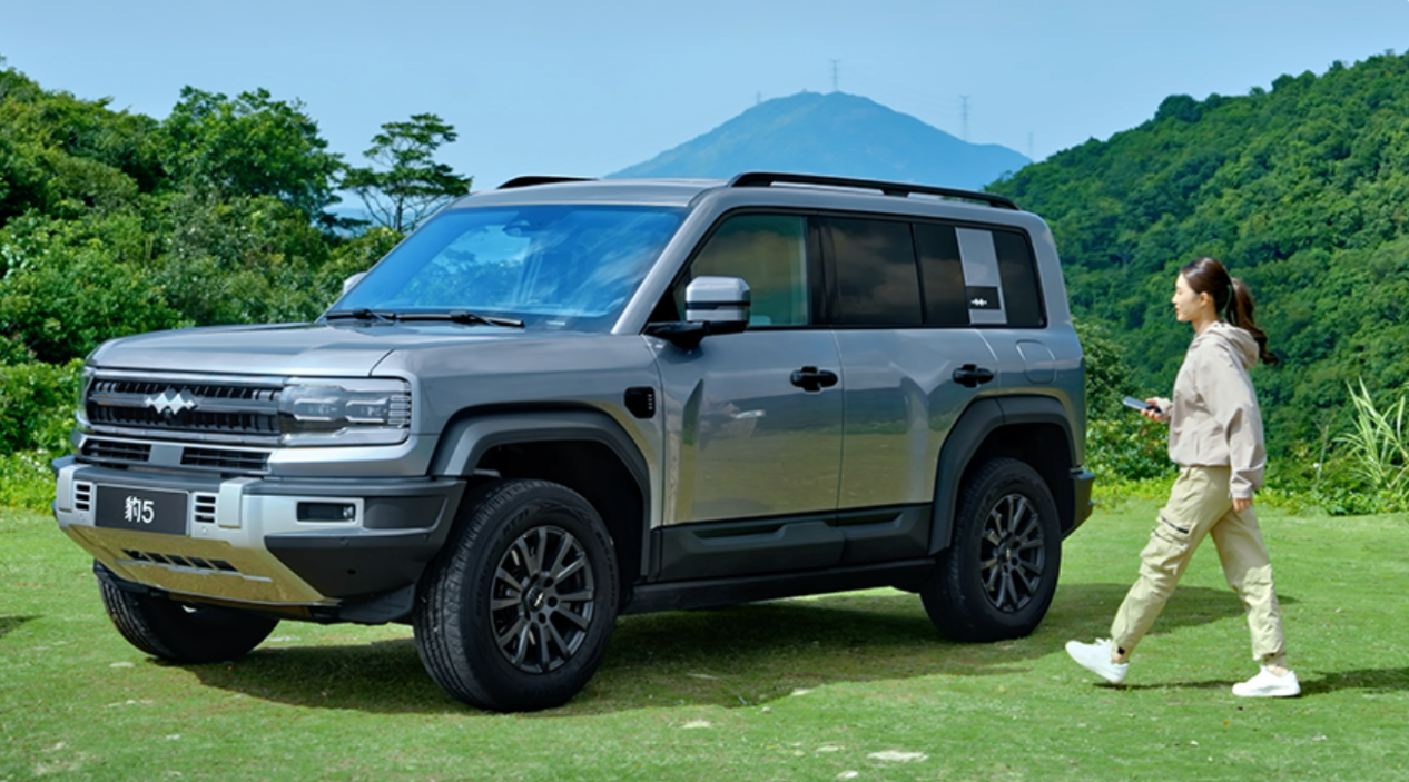 当硬派SUV开始为“人”妥协舒适将无所不在 深蓝G318 VS方程豹豹5-爱卡汽车爱咖号