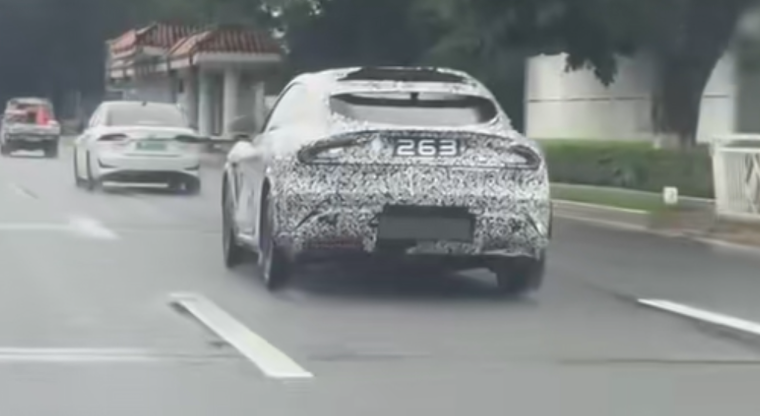 小米YU7‘Ultra’更名为小米YU7 GT，产品定义大幅改变，更重豪华旅行-爱卡汽车爱咖号