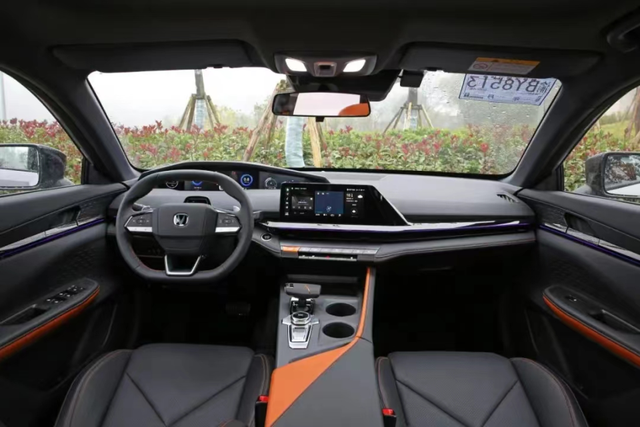 10万级轿跑推荐：奔腾B70、长安UNI-V与传祺影豹，你选谁？-车市号