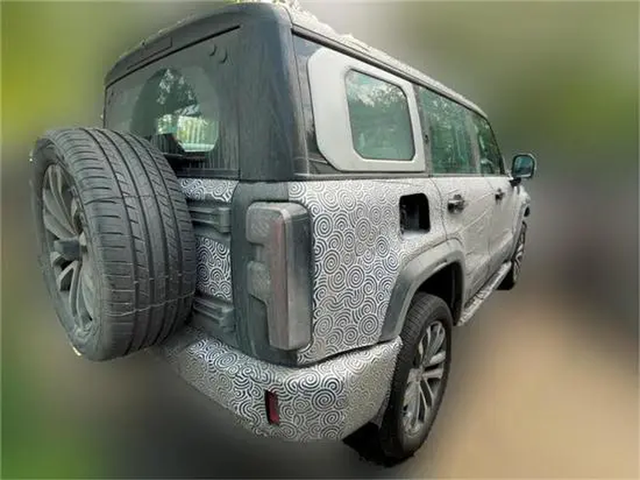 或搭1.5T增程动力 北京BJ40增程版谍照-车市号