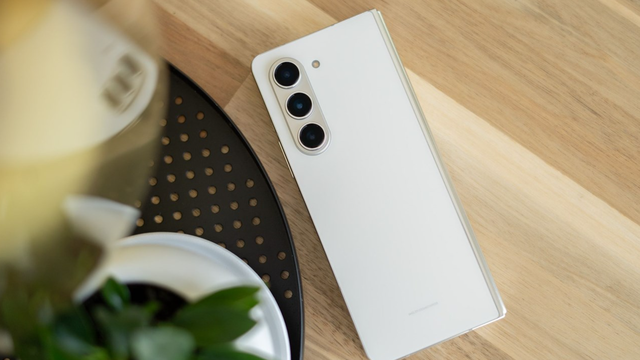 全新折叠手机被爆！三星 Z Fold7搭载全新屏+骁龙8 Gen4，配置真强悍-车市号