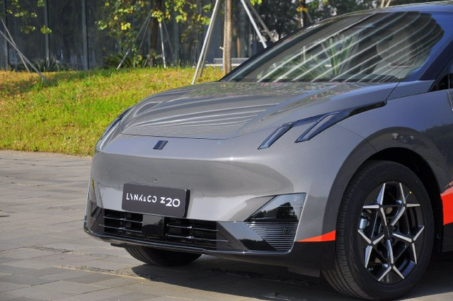 13万多，4.5C闪充+530km续航，5.3秒破百，领克Z20能否打动你？-车市号