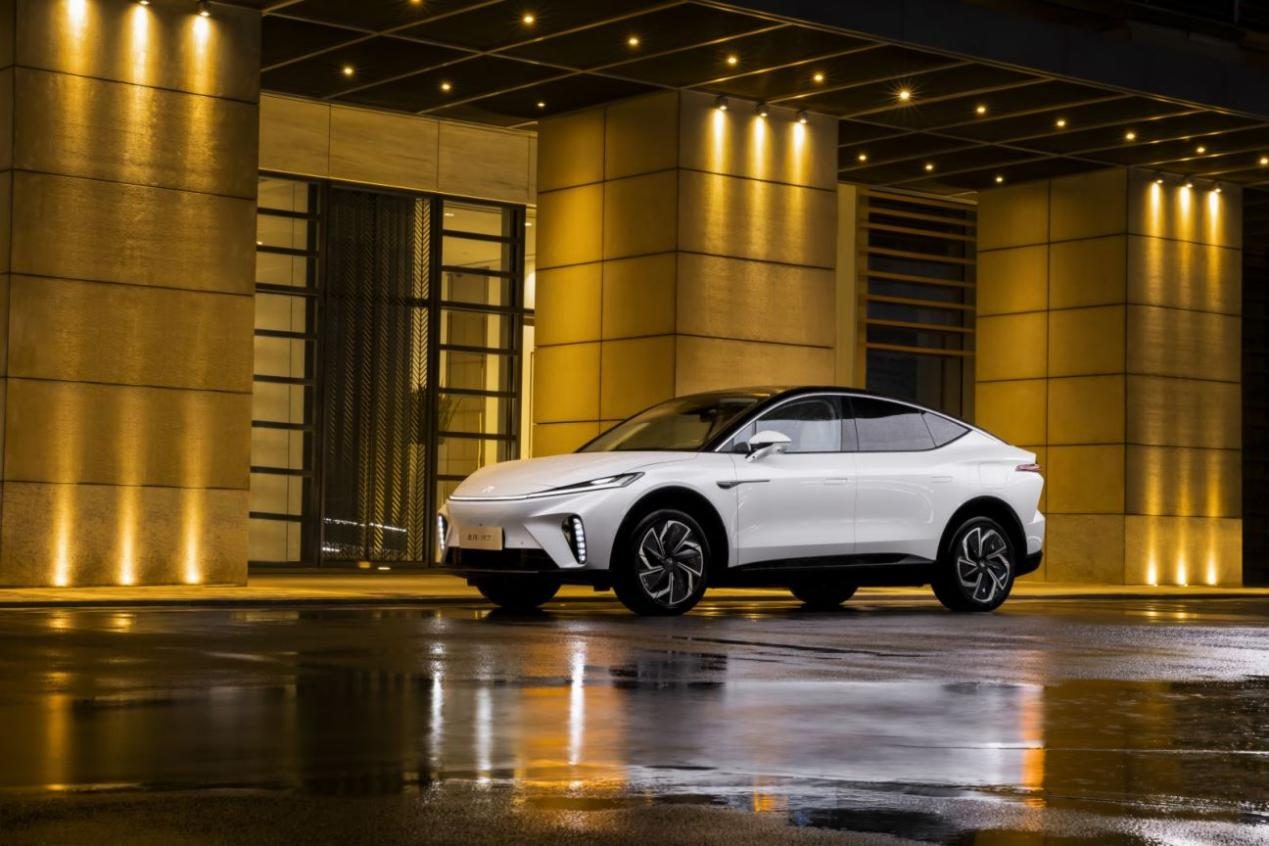 传统车企vs造车新势力！飞凡R7和小鹏G6谁才是20万纯电SUV首选？-车市号