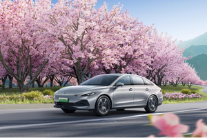 代号E335，领克新纯电海外实车曝光-爱卡汽车爱咖号